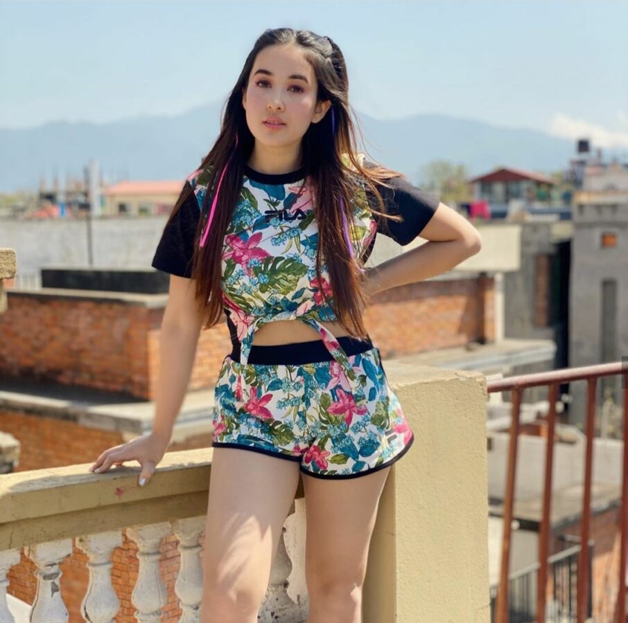 Actress Aditi Budhathoki's Biography, Age, Height, Photos, Boyfriend & Mor