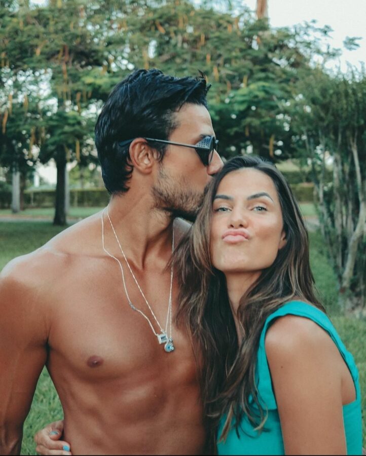 Lucas Gil Info, Details, Biography, Age, Height, Wiki, Bio, Girlfriend ...