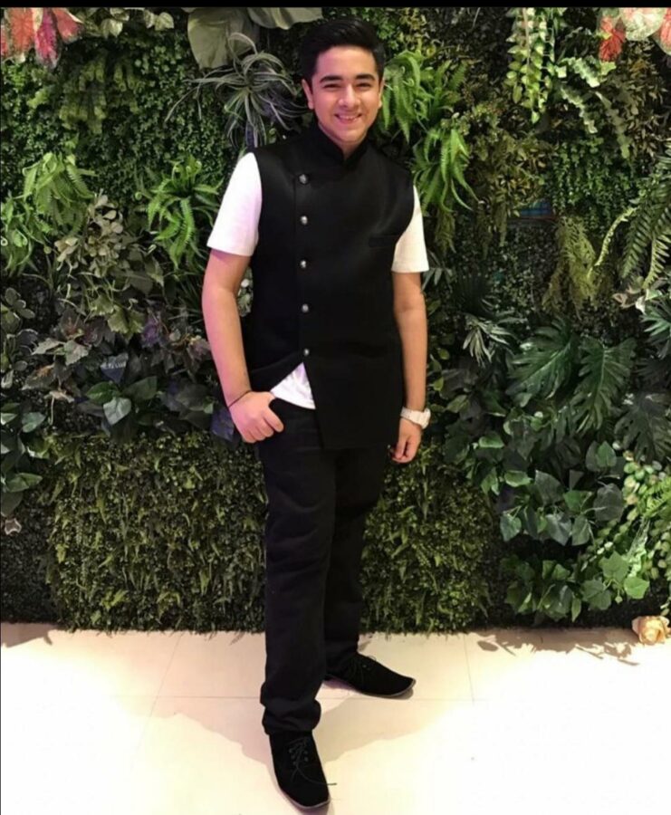 Ronit Ashra Biography, Age, Wiki, Info, Bio, Height, About, Details