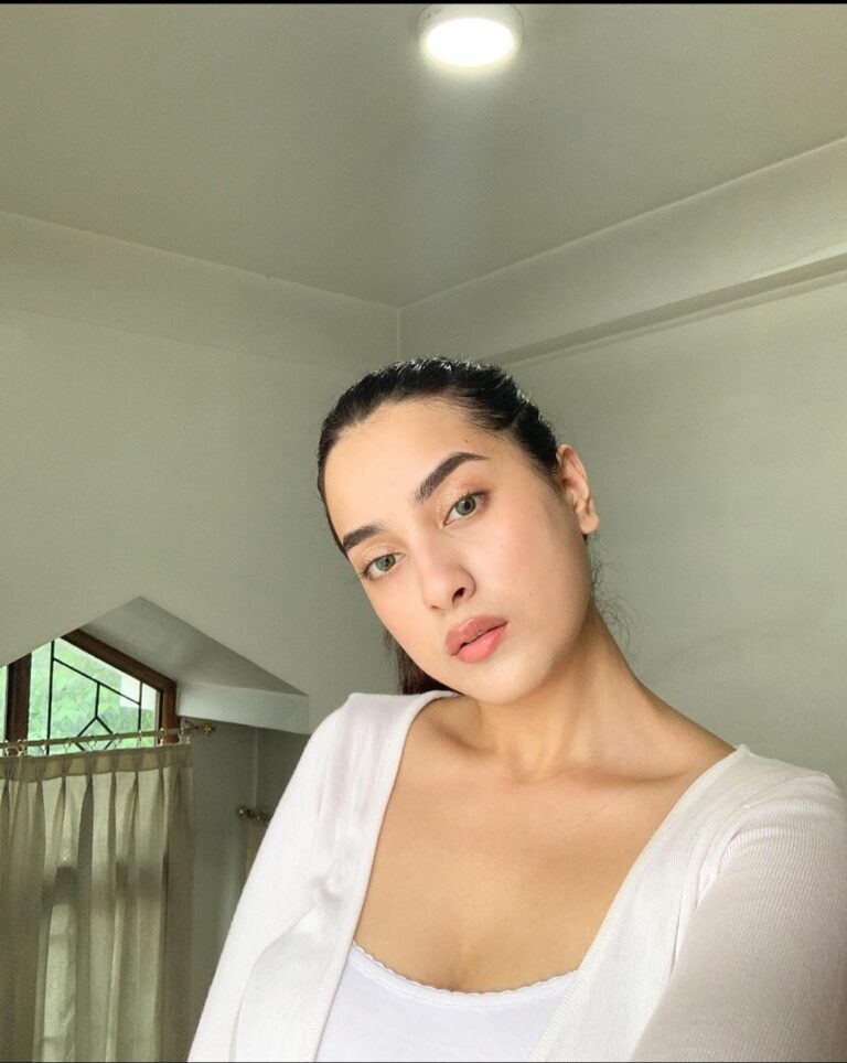 Janvi Singh Biography, Age, Wiki Height, Bio, Info, Details, Birthday