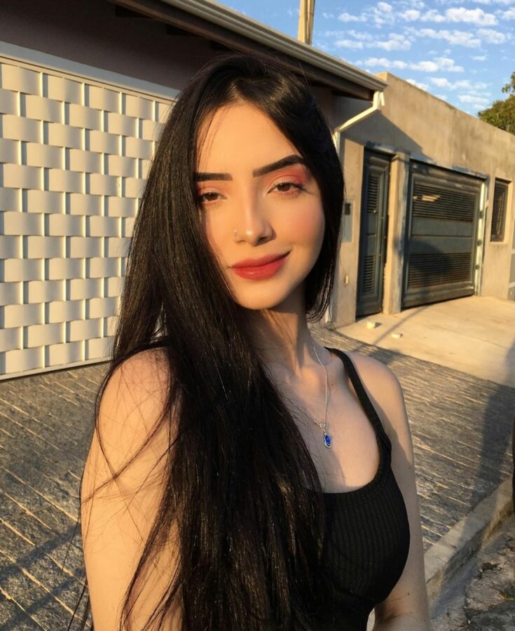 Ingrid Bianchi Biography, Age, Height, Wiki, Bio, Info, Details, biografia