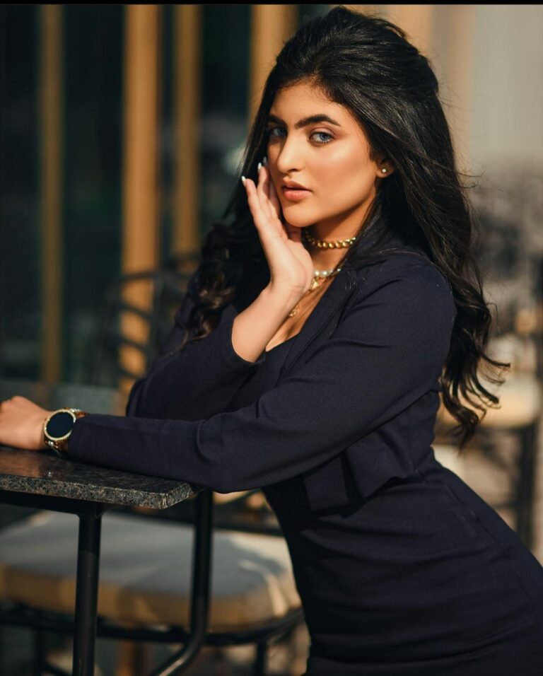 Snigdha helenite (Sniggy_chops) Biography, Wiki, Age, Bio, Height