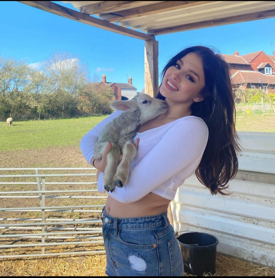 Emily Black Wiki, Age, Biography Youtube, Info, Details, Photos